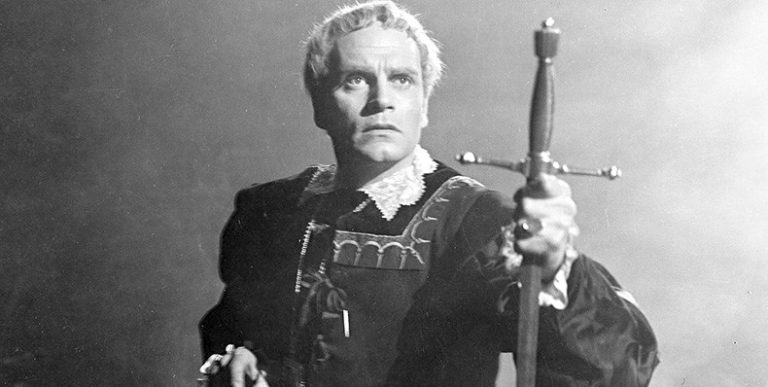 RESUMEN DE HAMLET, DE WILLIAM SHAKESPEARE